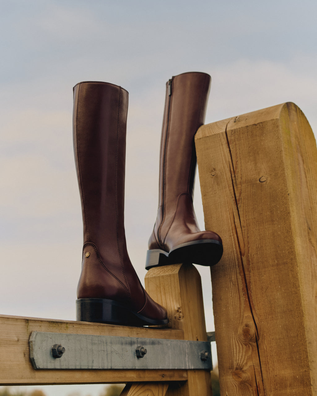 A Breakdown of Wide Calf Boot Sizes: Understanding Sizing Charts – DuoBoots